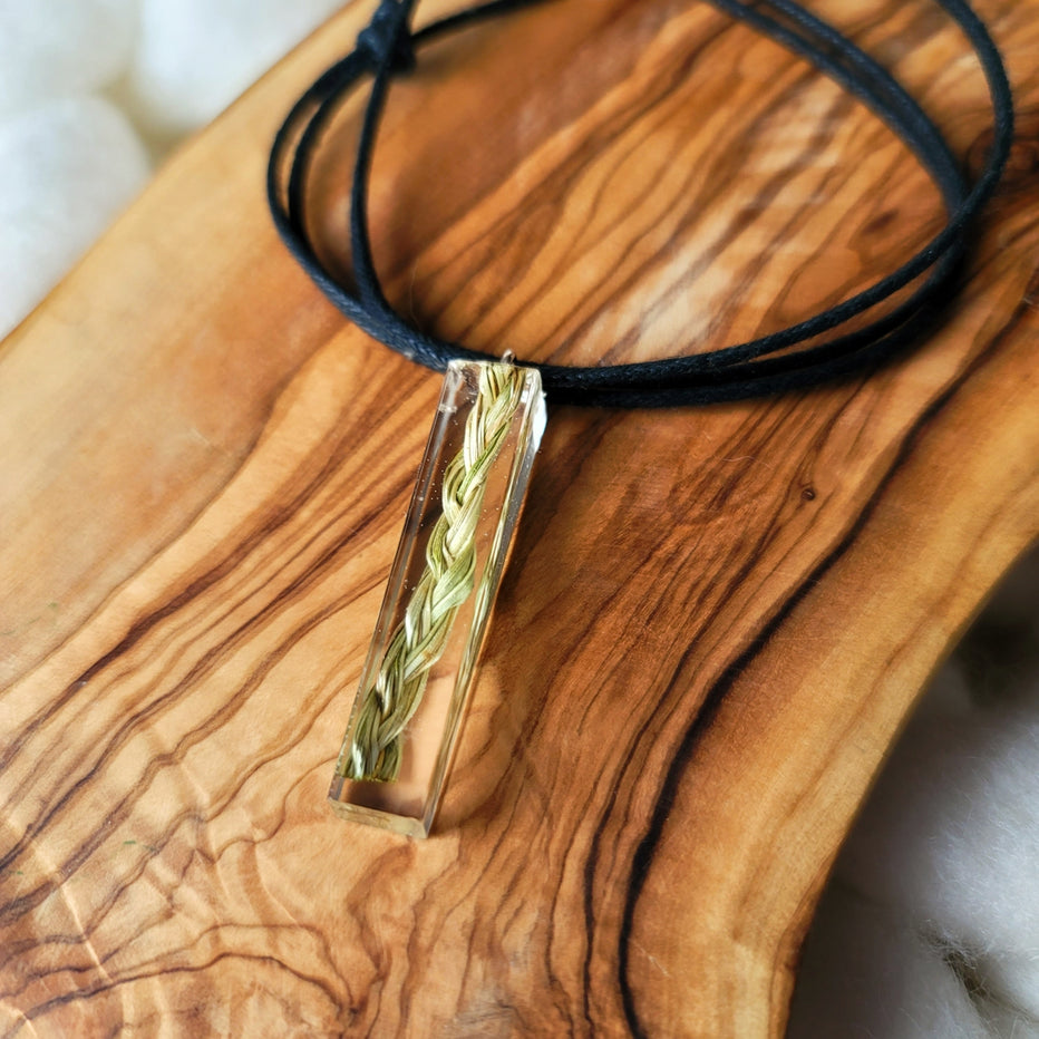 Sequoia Sweetgrass Boxed Gift Set – Sequoia Proudly Indigenous